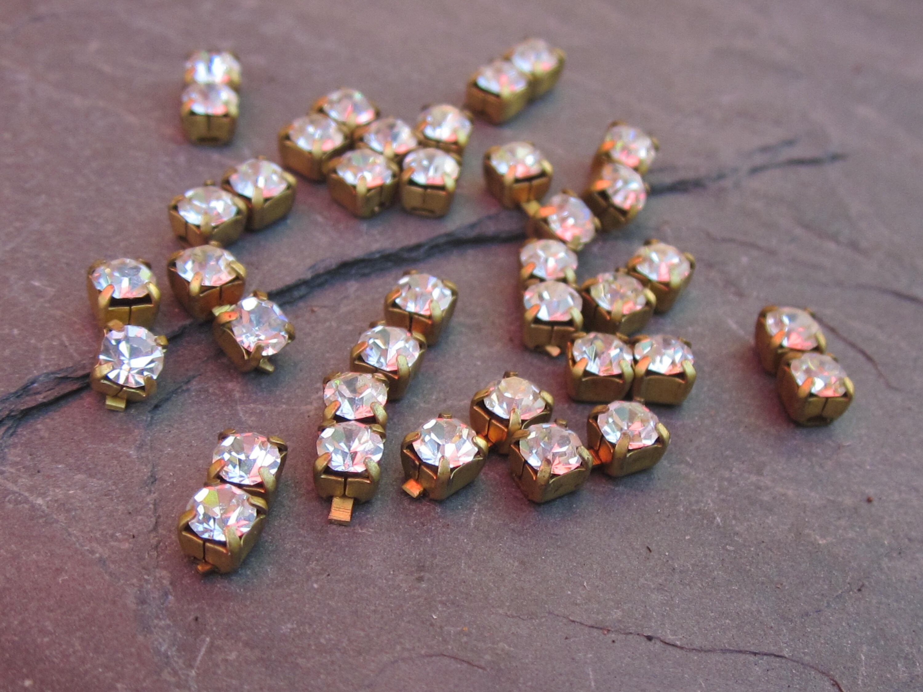 2 Crystal Links // 4mm Crystal Cups // Antique Gold Plated Cup Chain ...