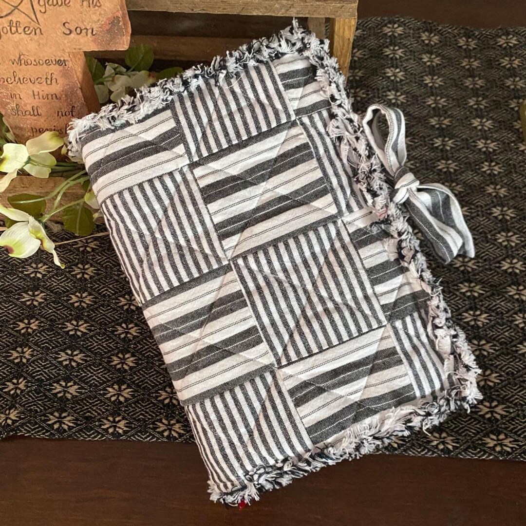 Ragged Quilted Bible or Book Cover Pattern | Frayed Patchwork Design ...