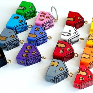 House Keychain Unique Handmade Nice Small Wooden Houses Key Ring Gift ...