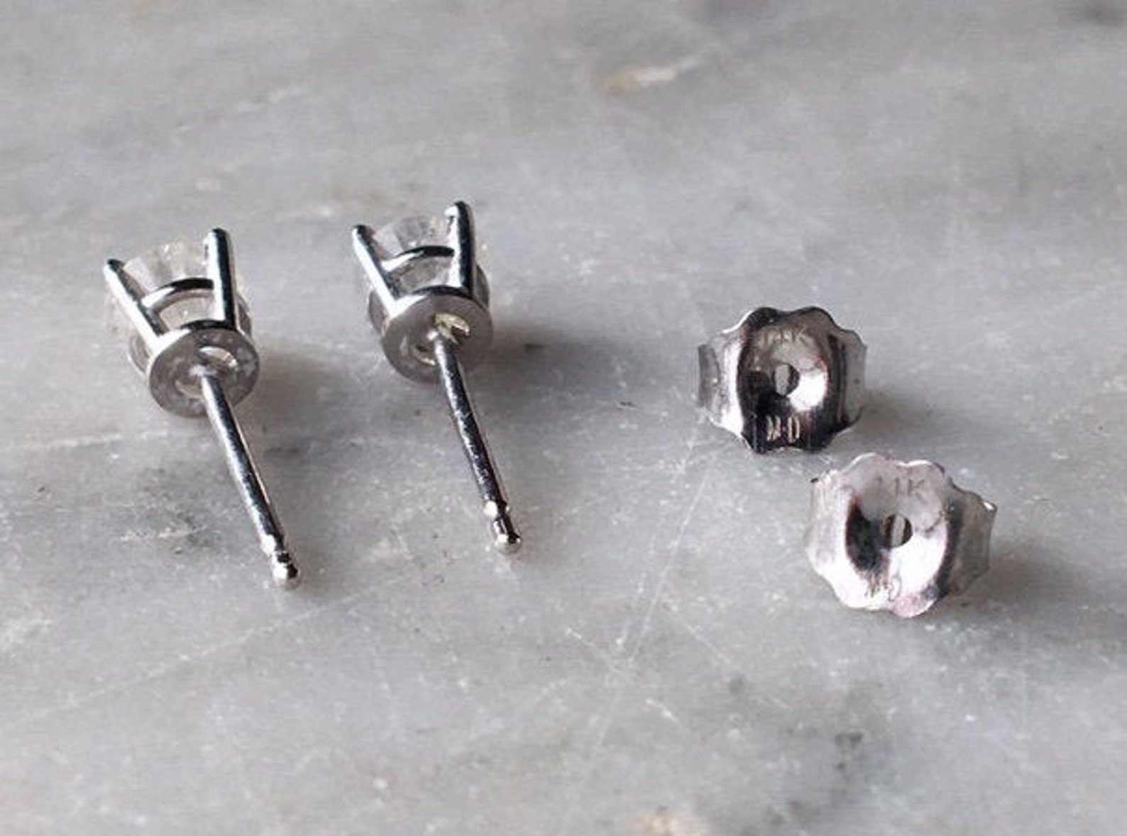 Vintage 14K White Gold Diamond Solitaire Gem Stone Pierced - Etsy