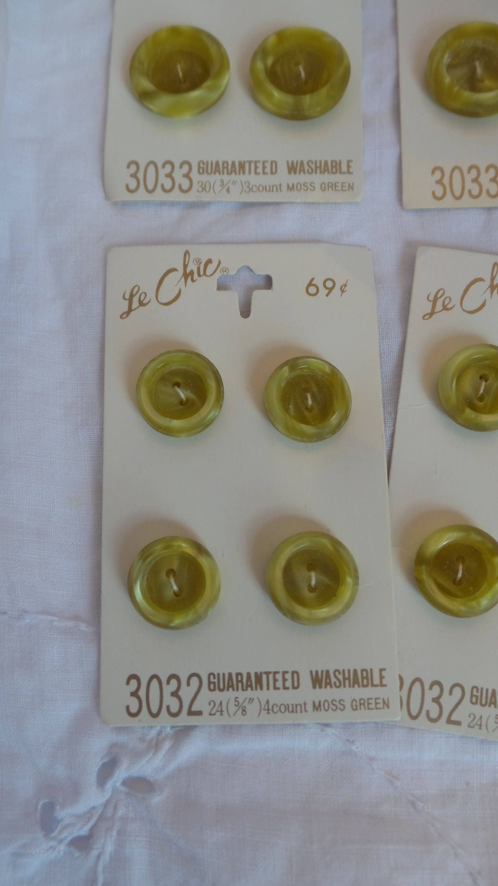 Le Chic Marbled Moss Green Buttons Assorted Sizes - Etsy