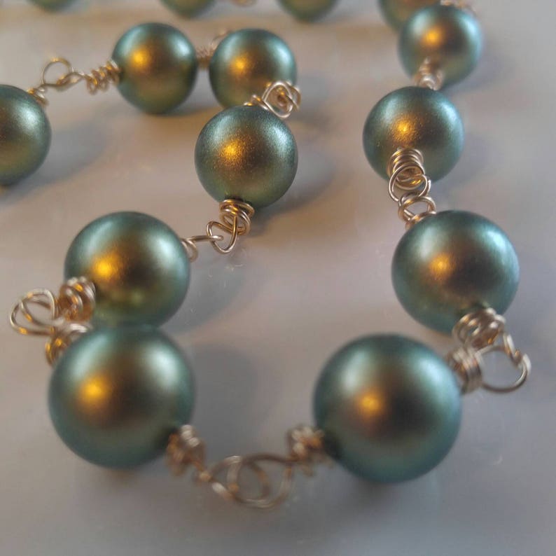 Green Pearl Necklace. Iridescent Green Pearl Necklace Set, Pearls ...