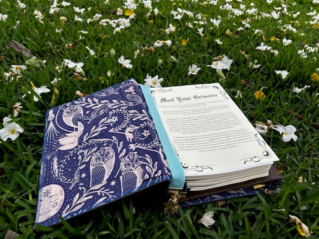 CUSTOM Couture GRIMOIRE: Handcrafted Witch's Book of Shadows Brown Faux ...