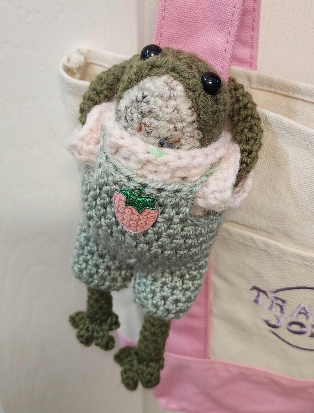 Crochet Frog Bag Charm: Handmade Backpack Accessory - Etsy
