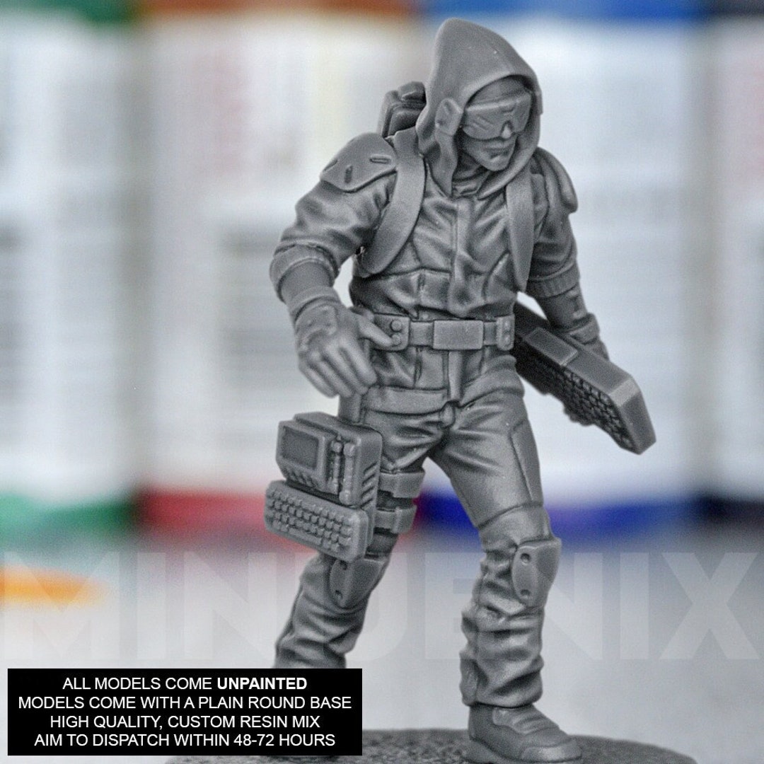 NPC DECKER HACKER Sci-fi: Shadowrun, Cyberpunk, Resin Miniature 28mm ...