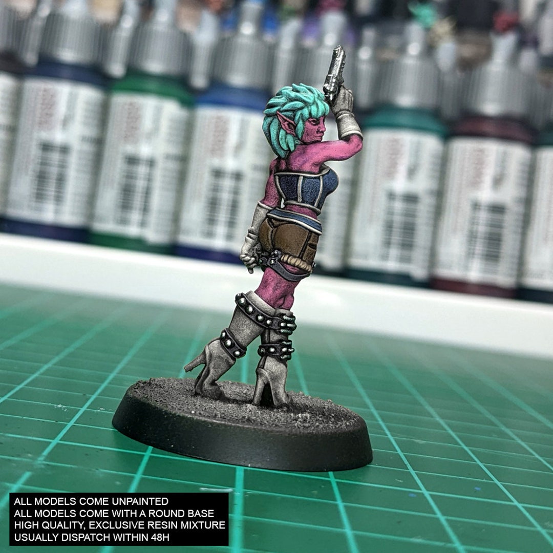 ELF GUN GIRL Shadowrun: Cyberpunk, Infinity, Resin Miniature 28mm 32mm ...