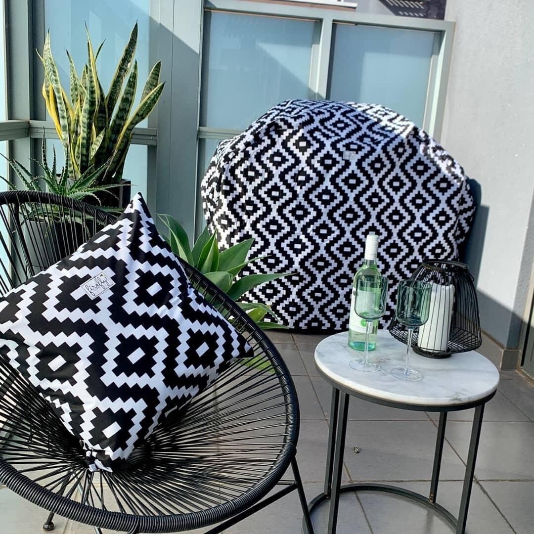 Freestanding Grill 4 and 6 Burner BBQ Cover in Monochrome Pattern BBQ ...