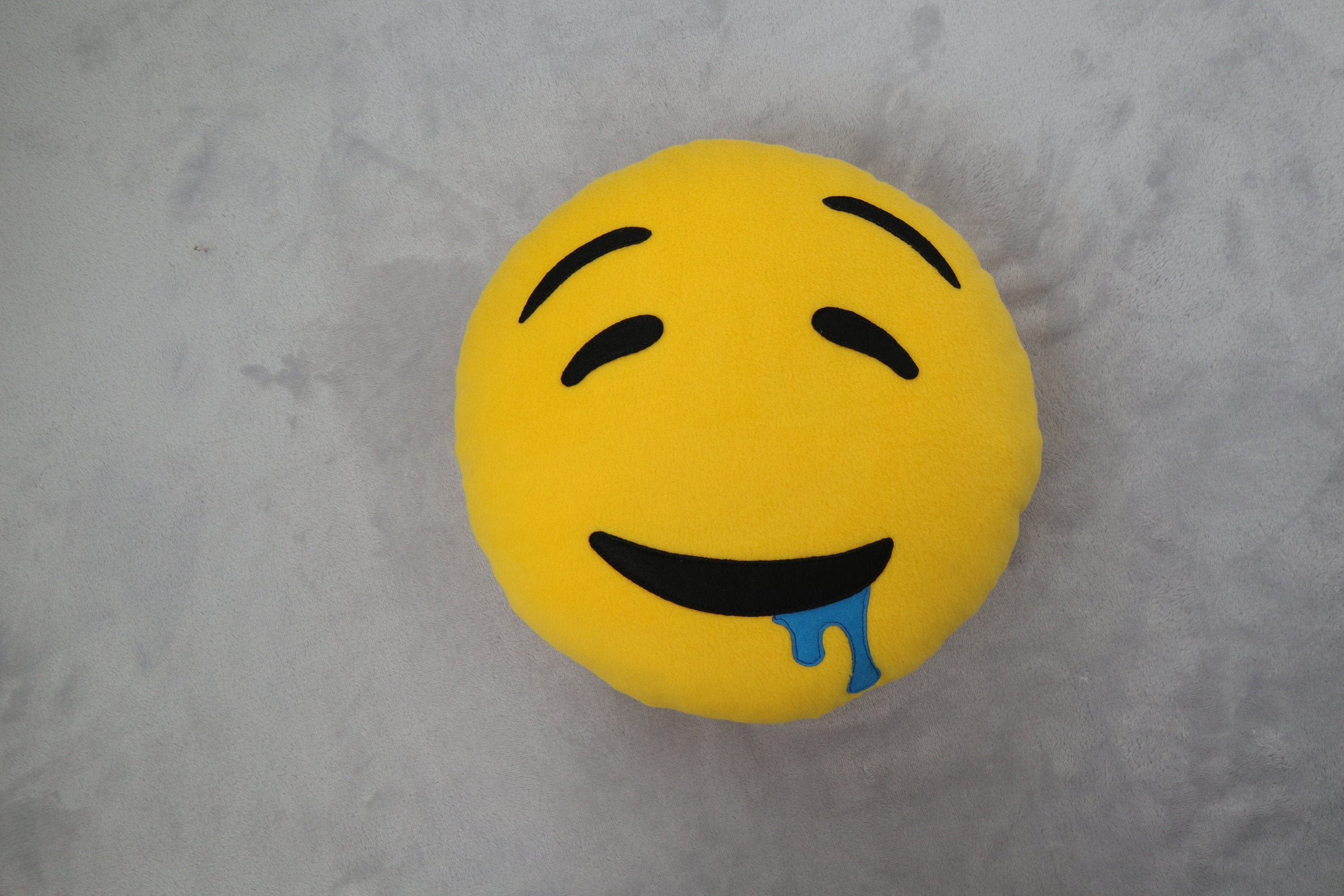 Drooling Face Emoji Pillow | Custom Emoji Cushion - Etsy
