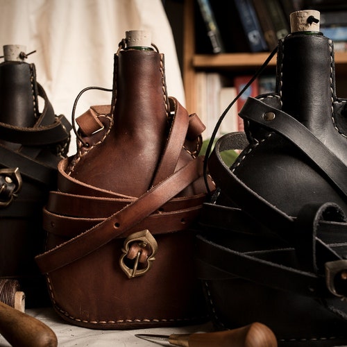 500 Ml 1 Pint Glass Leather Bottle Medieval Leather Flask - Etsy