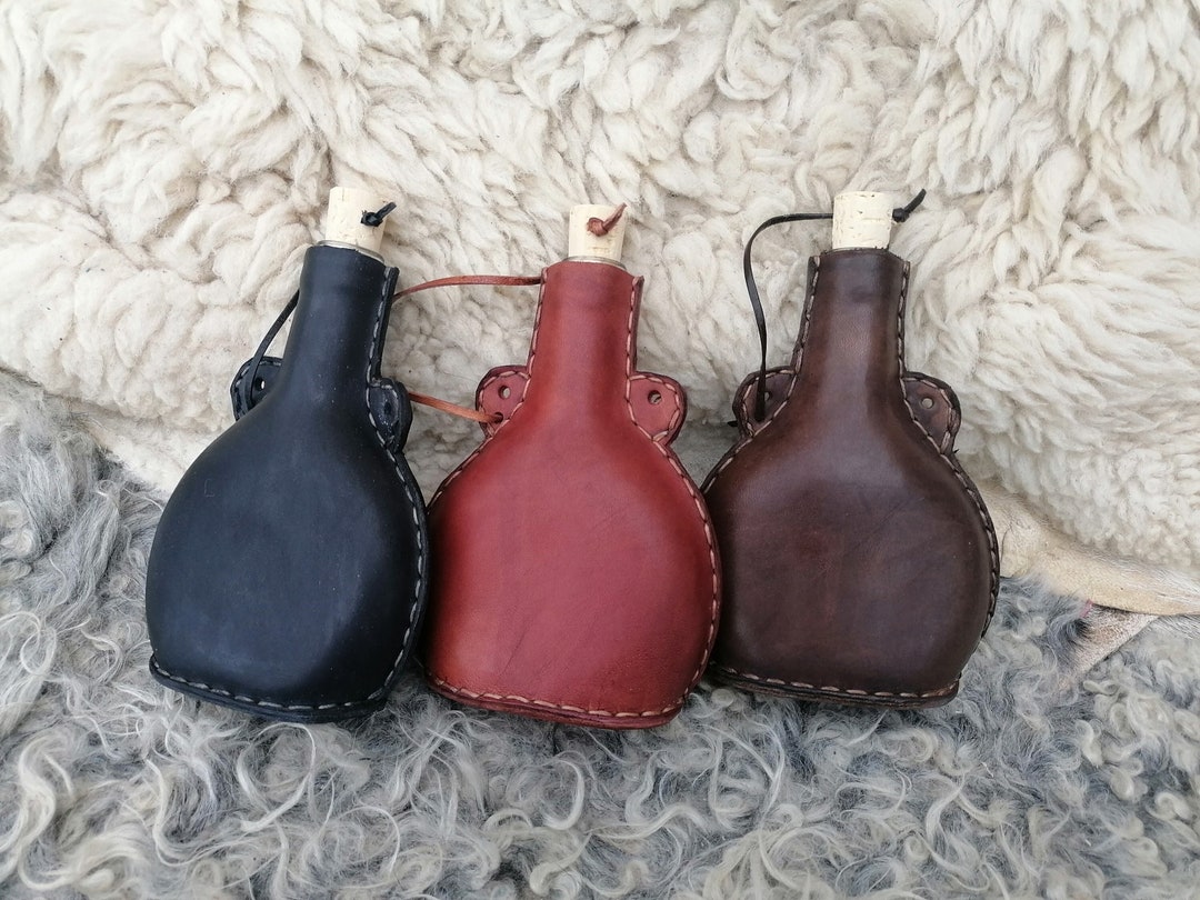 250 Ml 0.5 Pint Glass Leather Bottle, Medieval Leather Flask, Medieval ...