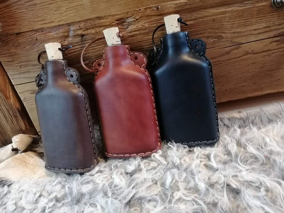 200 Ml 0.4 Pint Glass Leather Bottle, Medieval Leather Flask, Medieval ...