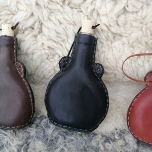 250 Ml 0.5 Pint Glass Leather Bottle, Medieval Leather Flask, Medieval Leather Water Bottle ...