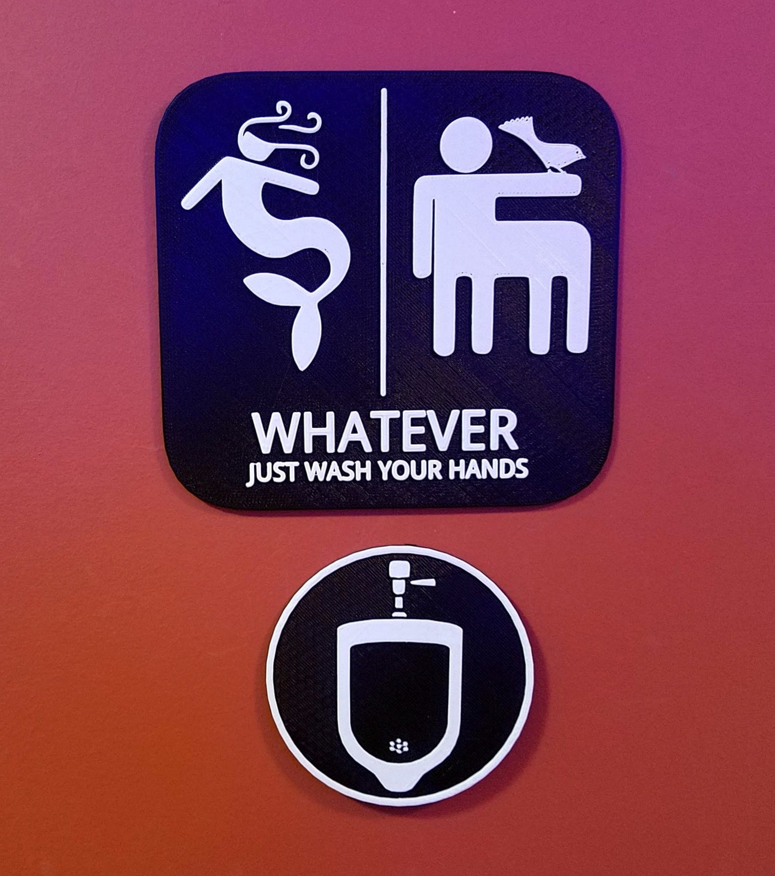 Small Round Urinal or Toilet Sign for Labeling Bathrooms and Restrooms ...