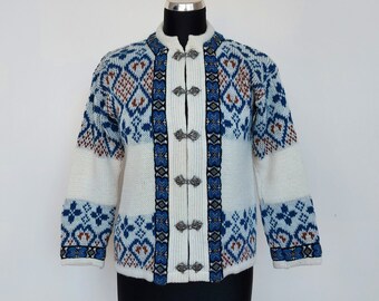 Sweater Closures - Etsy