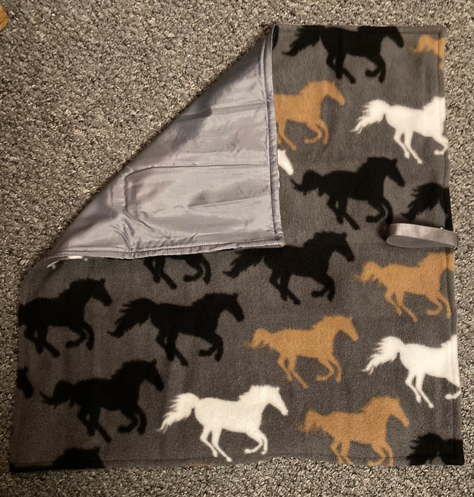 Fleece sit-upon Mat With Waterproof Backing. - Etsy