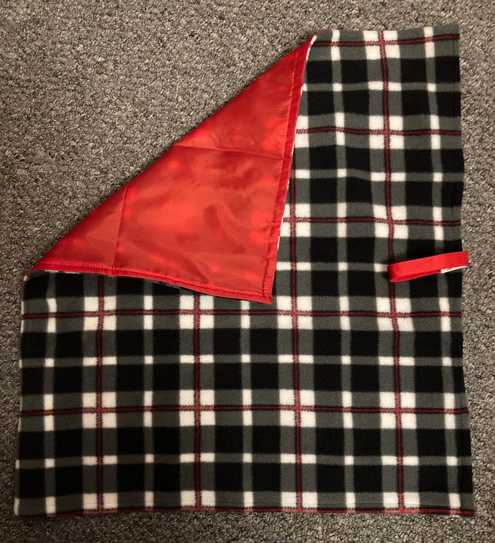 Fleece sit-upon Mat With Waterproof Backing. - Etsy