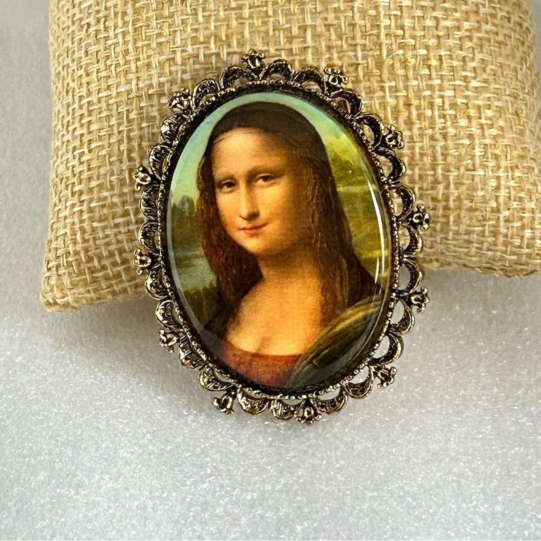 Vintage Gerrys Mona Lisa Oval Portrait Signed Brooch Pendant - Etsy