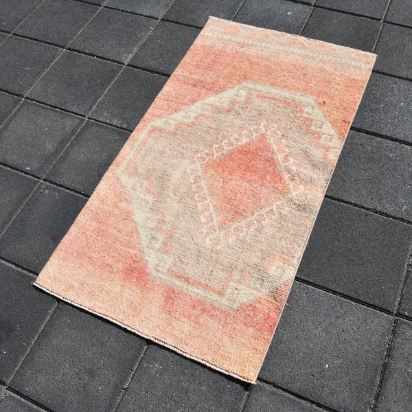 2x4 Bath Mat Rugs - Etsy