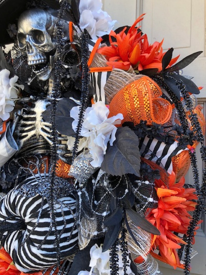 Skeleton Wreath Halloween Skeleton Wreath Fall Wreath - Etsy