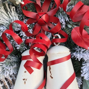 Rustic Christmas Bell Wreath, Red and White Bells Decor, Front Door ...