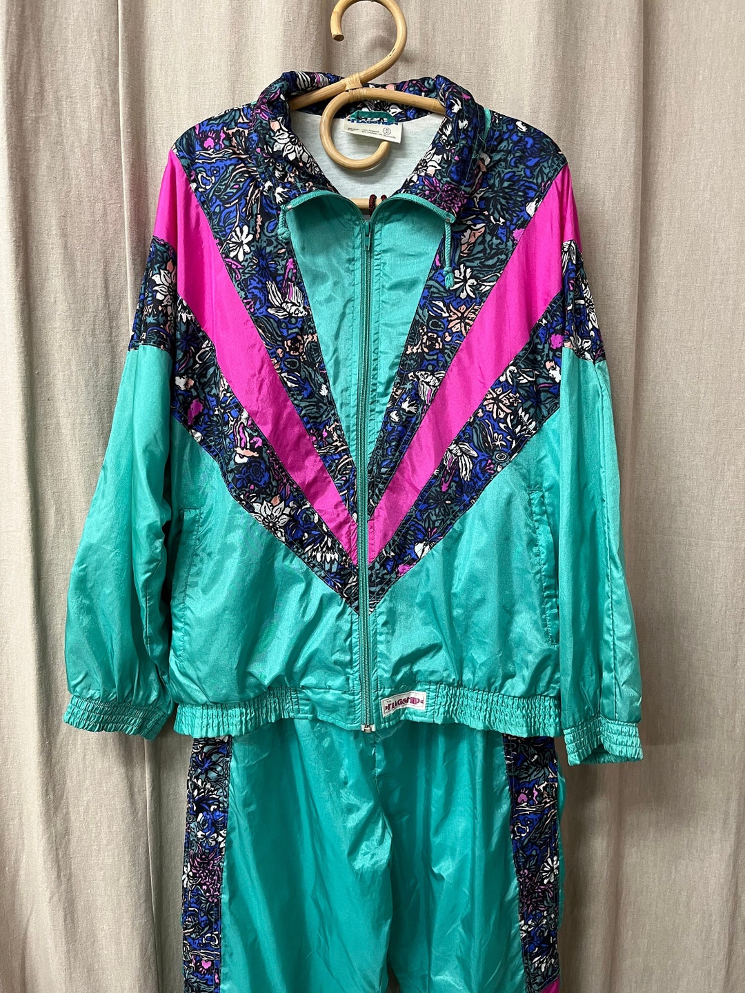 FLAGSHIP Beautiful Tracksuit Floral Elements Size Medium - Etsy