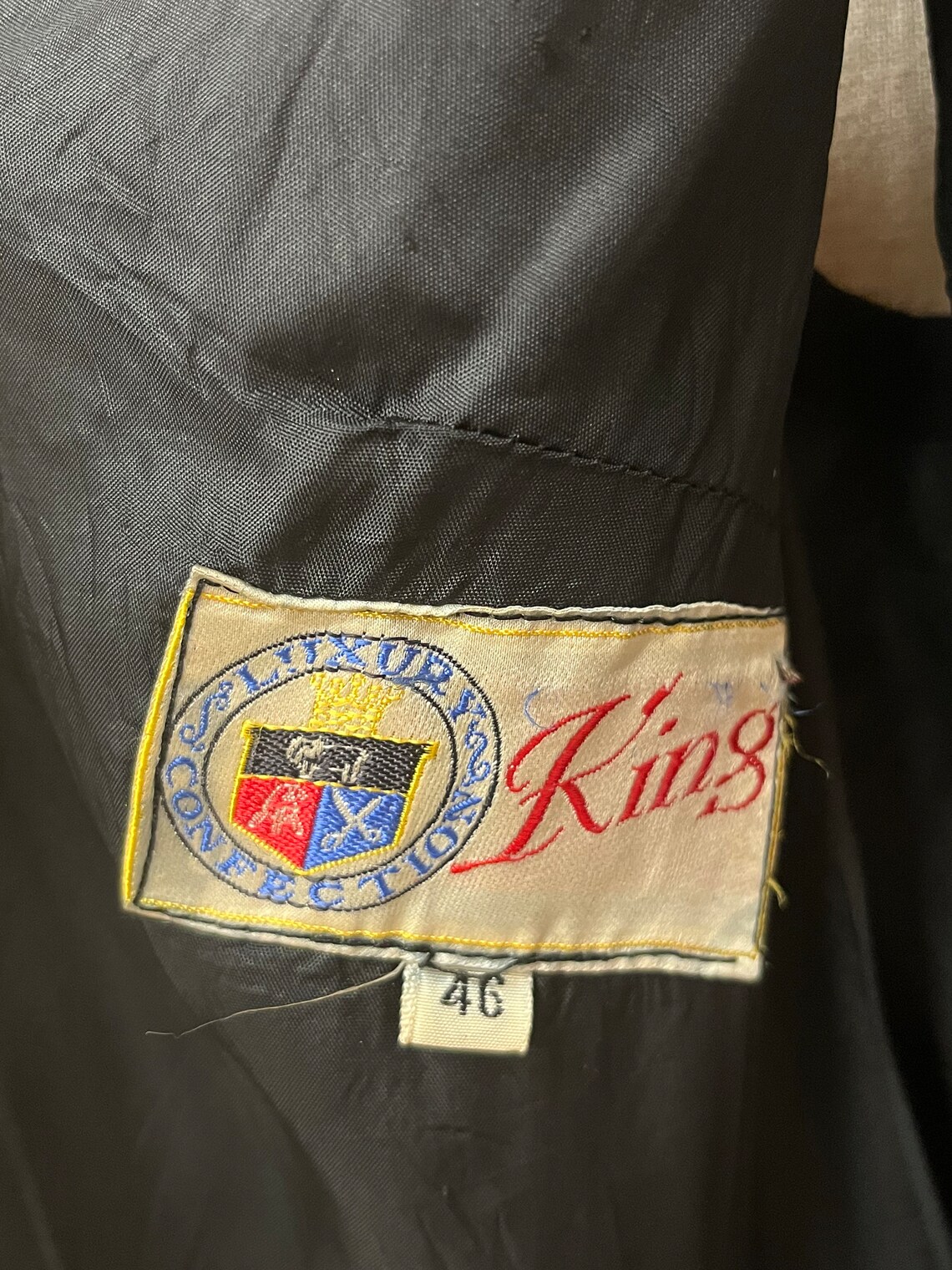 King Luxury Confection 70’s Vintage Golden Embroidery Vest Floral ...