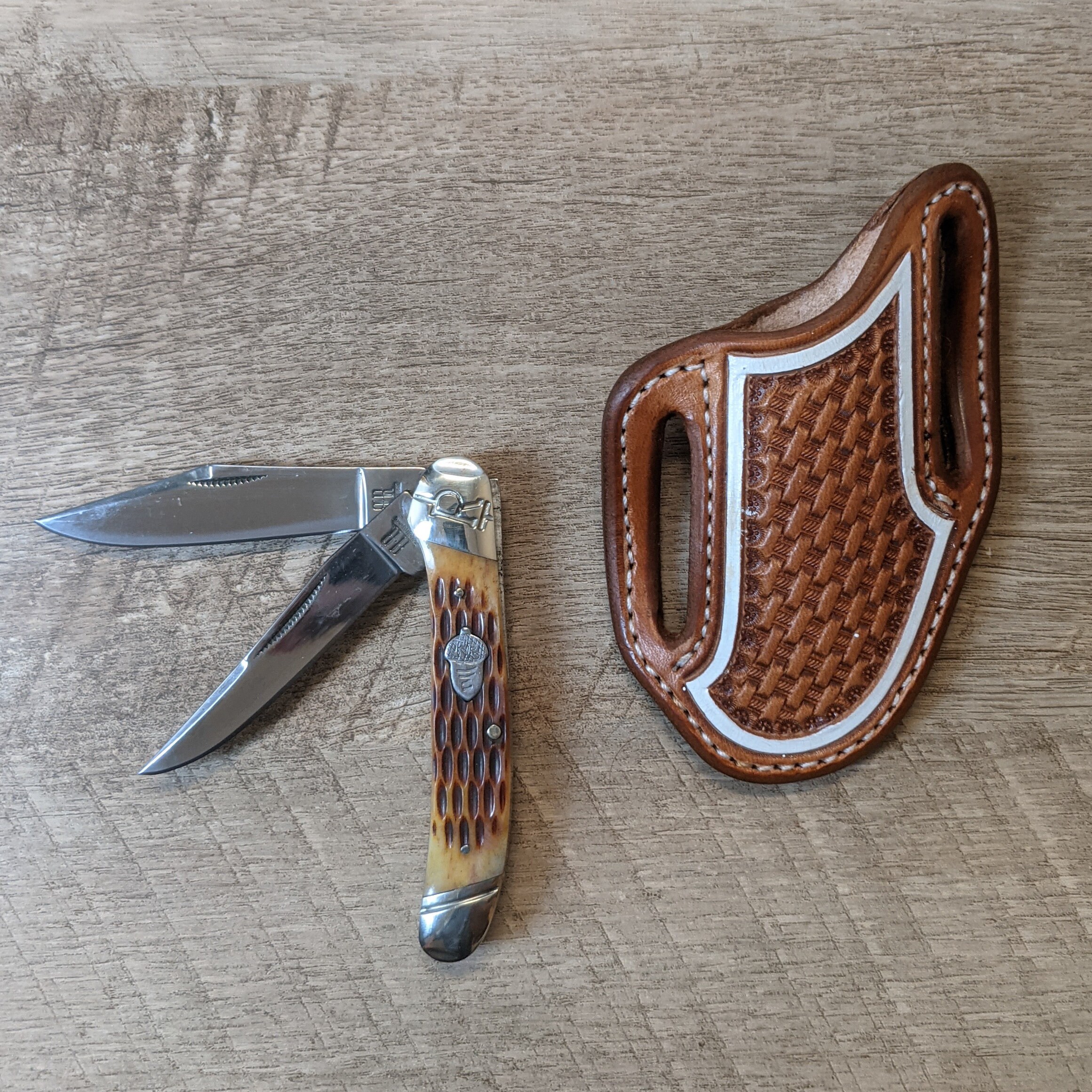 Stag Handled Rough Rider Trapper With Leather Basket Stamped Pancake ...