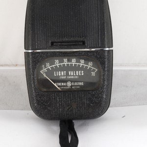 Vintage GE General Electric Light Meter Type DW-58 (8DW58Y4) Foot ...
