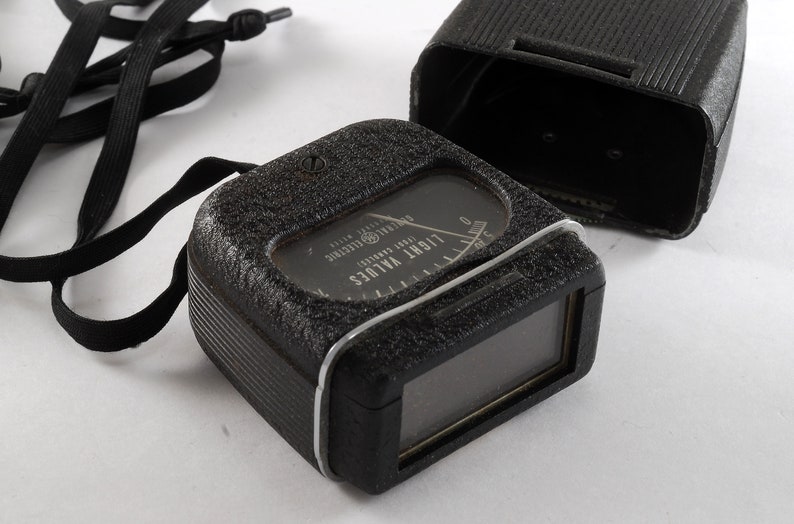 Vintage GE General Electric Light Meter Type DW-58 (8DW58Y4) Foot ...
