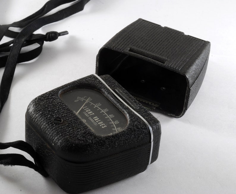 Vintage GE General Electric Light Meter Type DW-58 (8DW58Y4) Foot ...