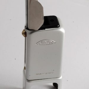 Vintage 1950s Minox Spy Camera Bulb Flashgun Model B Clean W Leather ...
