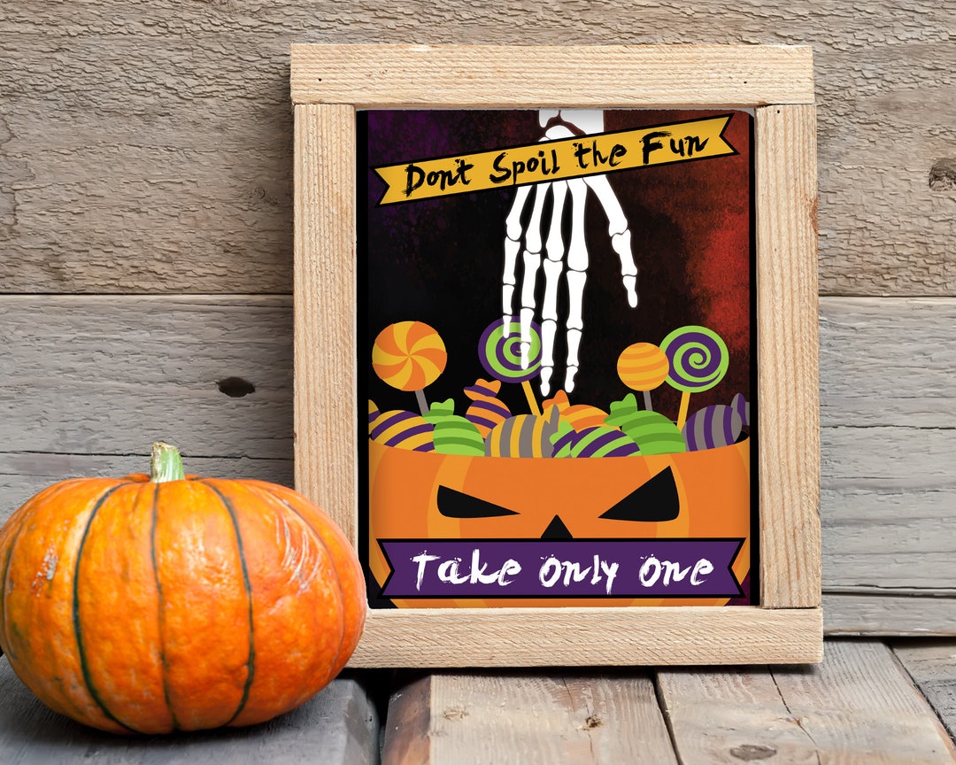 Halloween Trick or Treat Sign, Halloween Decor, Halloween Candy Sign ...