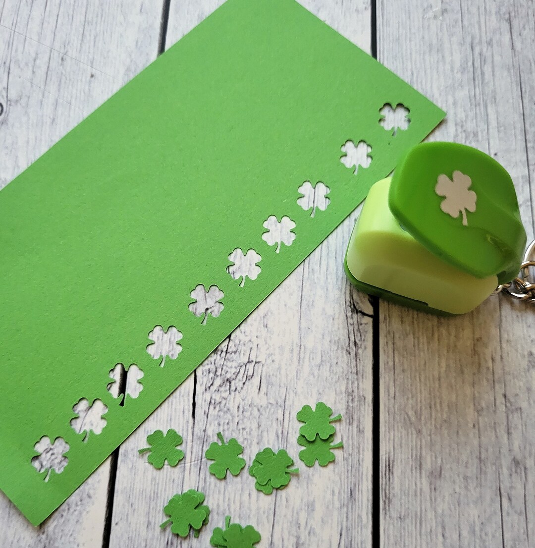 Motif Punch / Hole Punch Mini "cloverleaf" Key Ring - Etsy