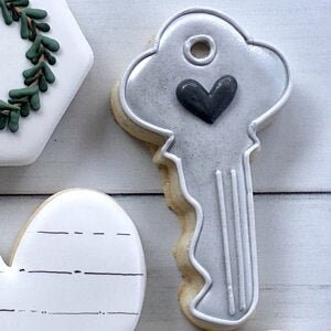 House Key || Cookie Cutter, Fondant Cutter || Real Estate, Realtor, Key ...