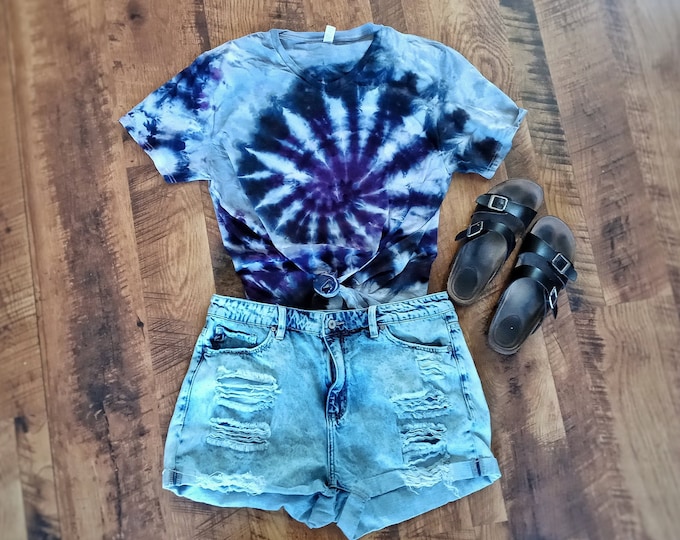 Women's Tie Dye Shirt Hippie Clothes Trending Boho Top - Etsy