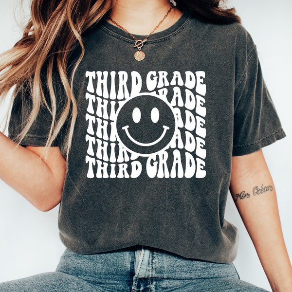3rd Grade Teacher Shirt - Etsy