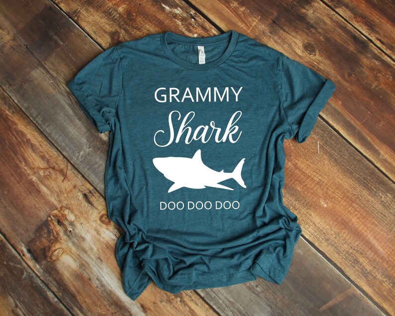 Grammy Shark Shirt Unisex, Grandma Shark, Grandma Shirt, Shark Family ...