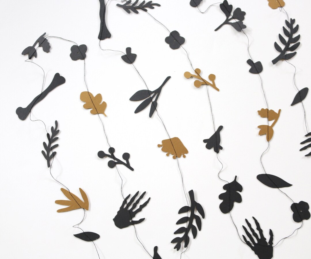 Gothic Floral Garland, Botanical Flower Leaves Paper Garland Black ...