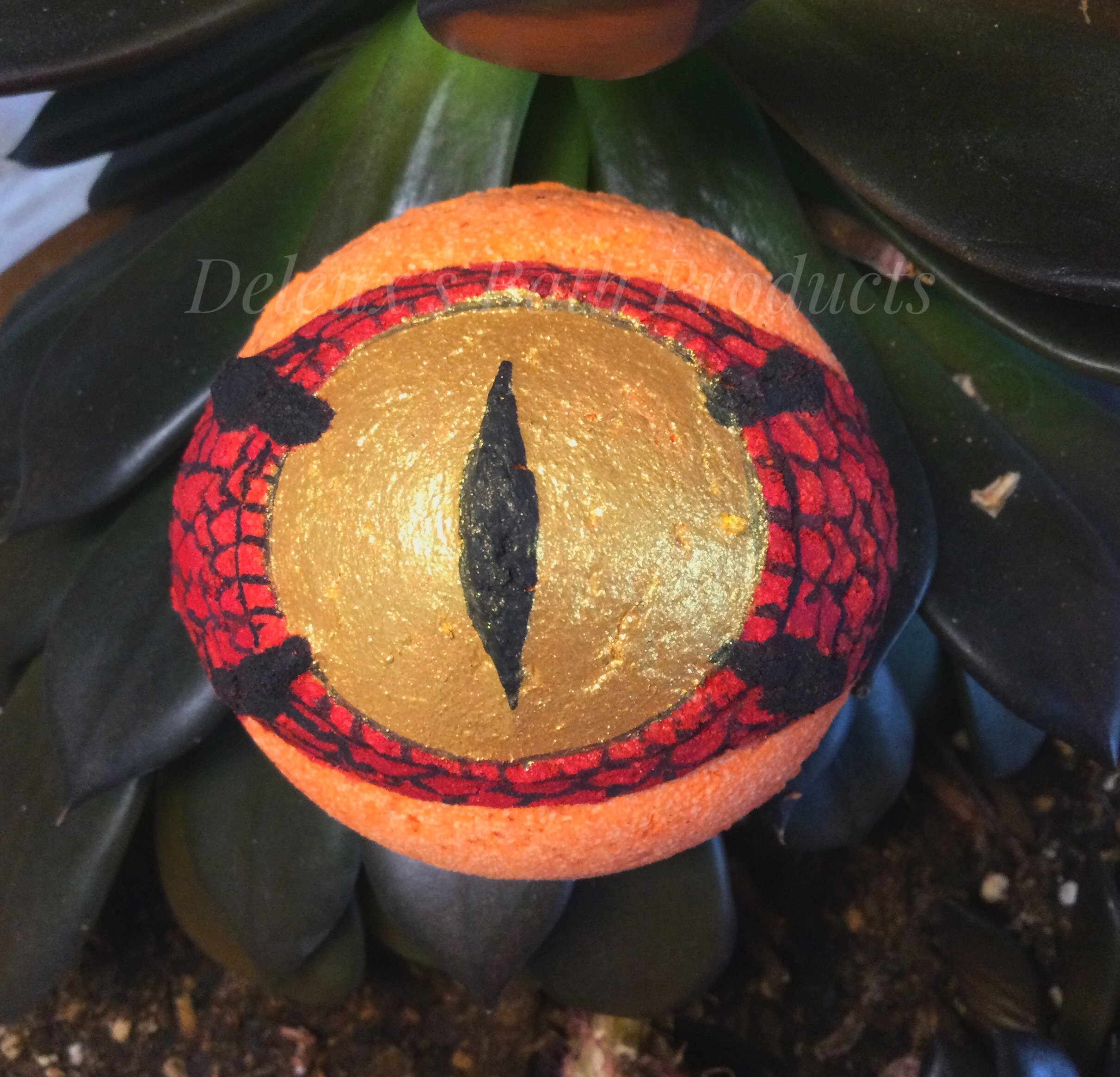 Dragon Eye Bath Bomb. Optional GOT Pin Inside! Dragon Bath Bomb ...