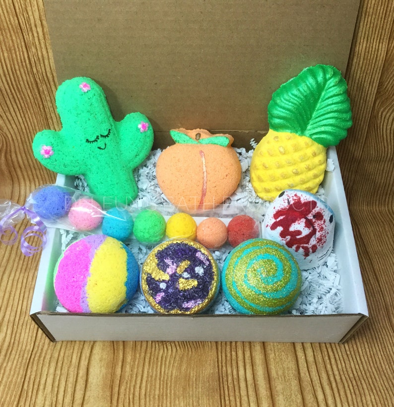 Best Sellers Bath Bomb Gift Set. Pineapple Bath Bomb. Rainbow - Etsy