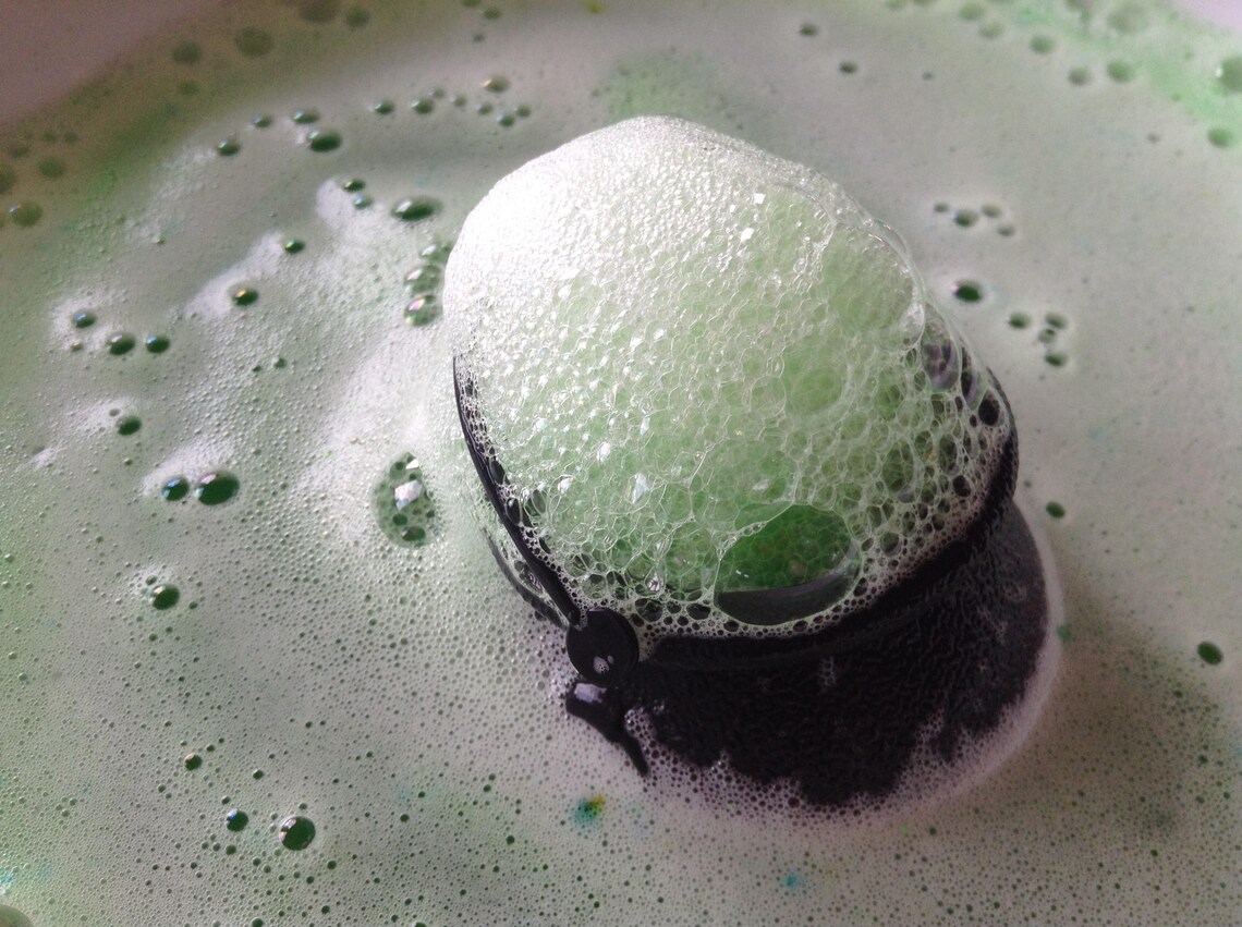 Cauldron Bath Bombs. Witches Brew Bath Bomb. Witch Bath Bomb. | Etsy