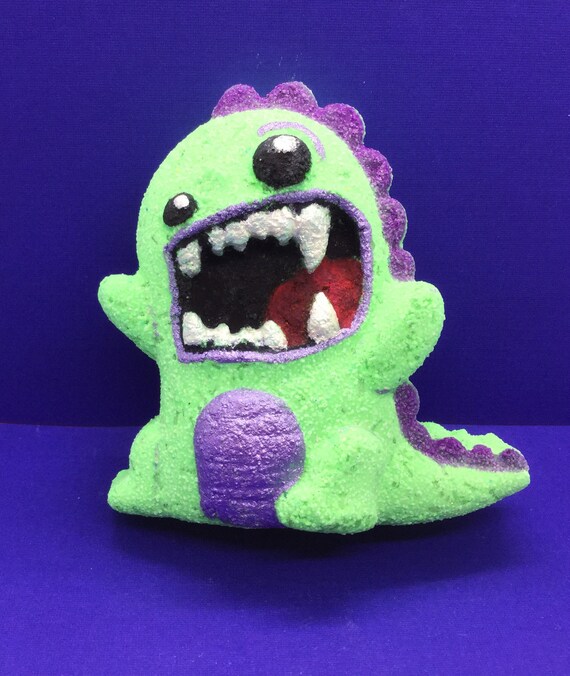 Roar Bath Bomb. Dinosaur Bath Bomb. Super Scary Dinosaur Bath | Etsy