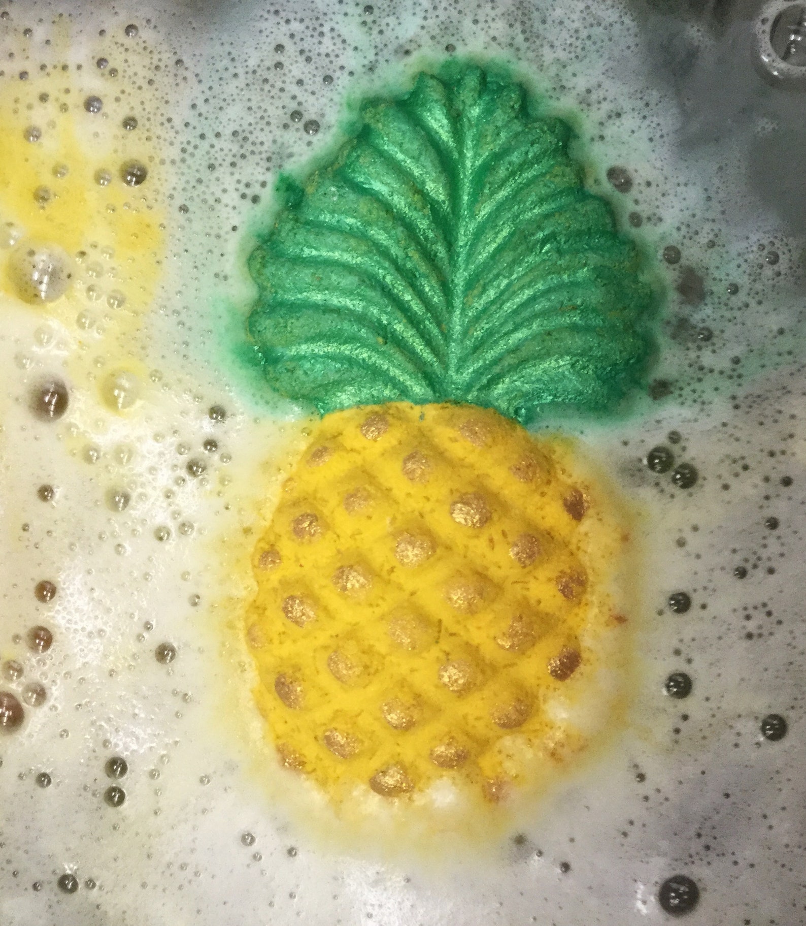 Best Sellers Bath Bomb Gift Set. Pineapple Bath Bomb. Rainbow | Etsy