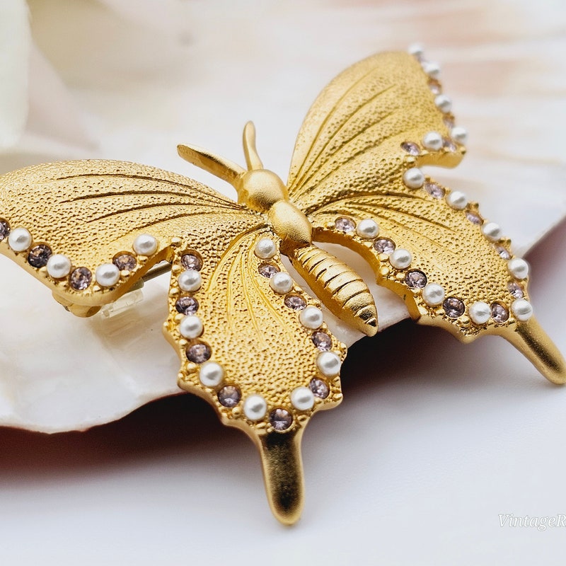 Butler Brooch - Etsy