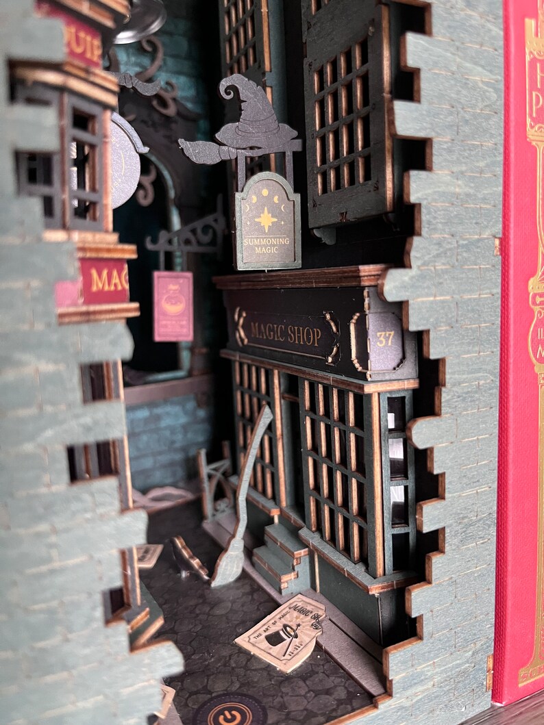 Magic Alley Bookshelf Insert Diagon Alley Bookshelf Diorama Miniature ...