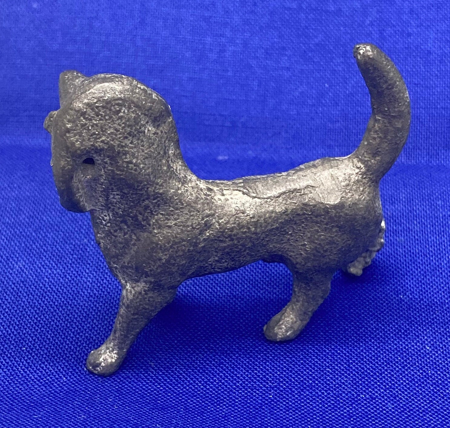 Pair of Vintage Cast Pewter Dogs - Etsy