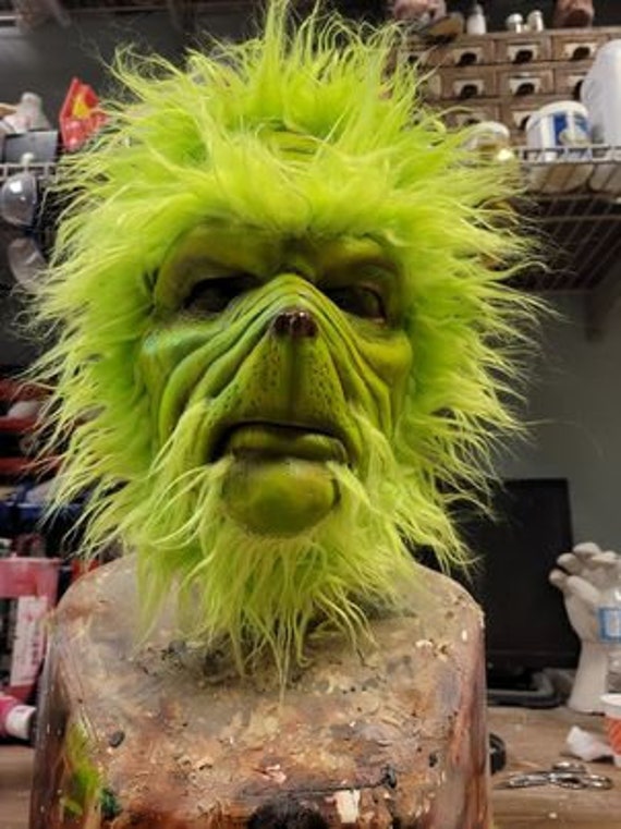 Make Your Own Grinch Mask