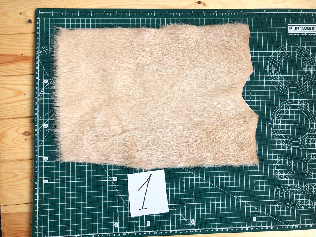 Light Beige Nutria Fur Pieces Light Beige Coypu Crafting Fur Coypu Wool ...
