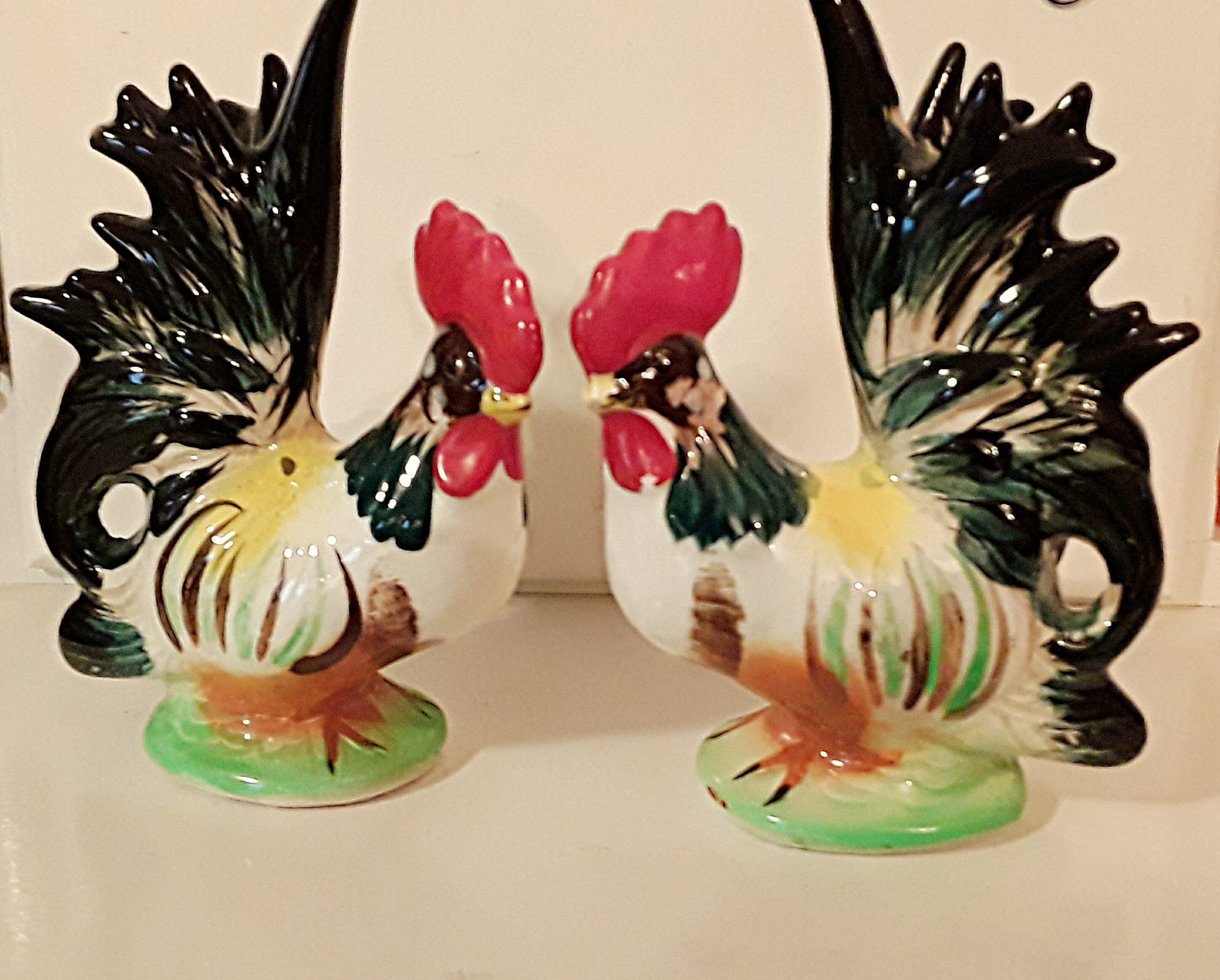 Vintage Napco Fighting Roosters Cocks Salt Pepper Shakers Japan Home ...