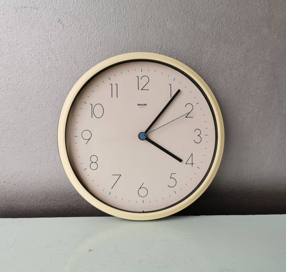 Minimalist Philips Wall Clock 1980s West Germany | Etsy